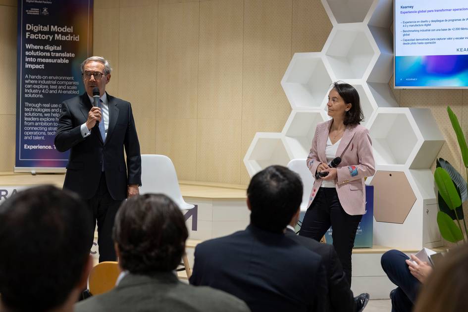 Kearney y la Cátedra de Industria Inteligente inauguran la Digital ...